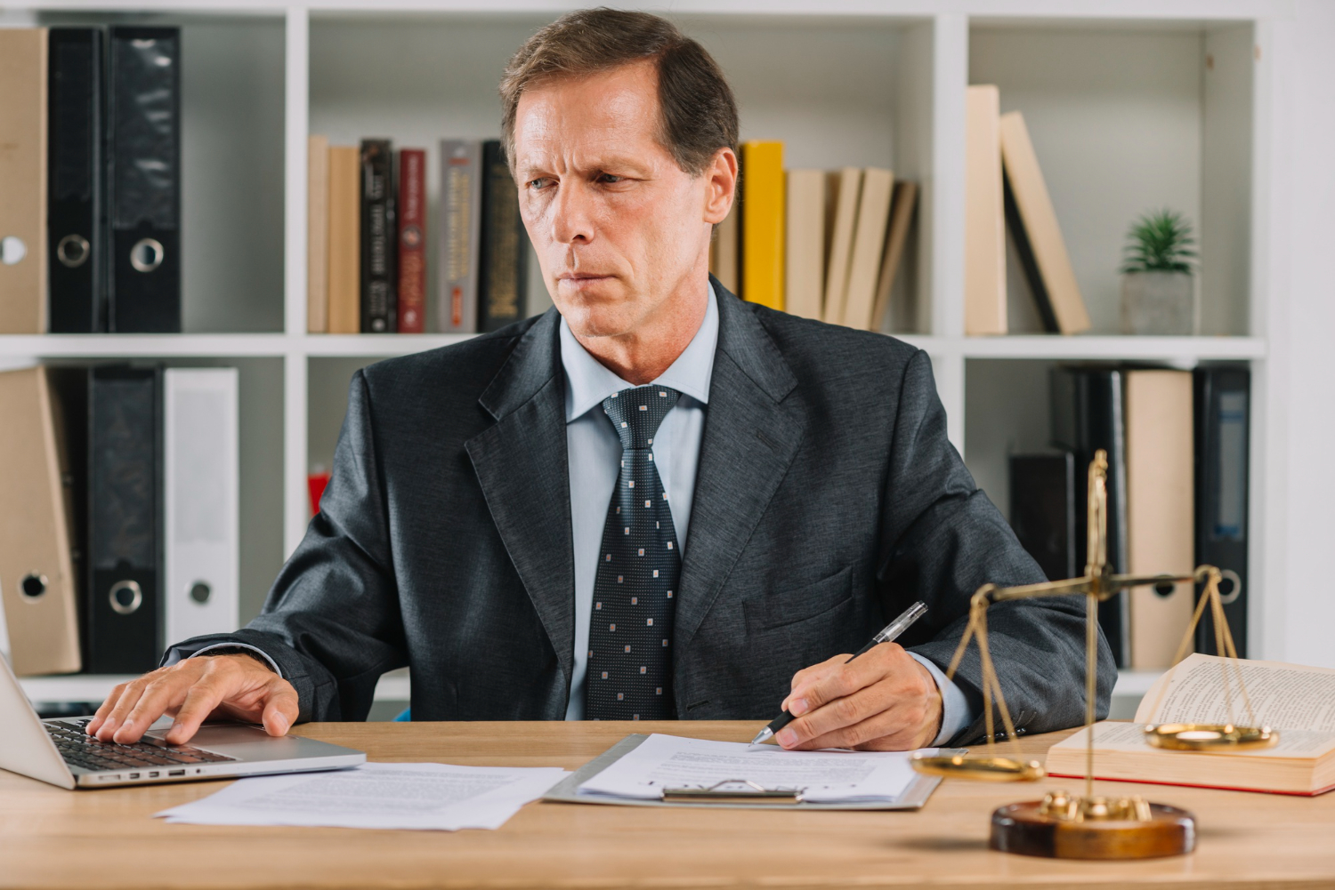 Role of a Criminal Defense Attorney for First‑Time Offenders